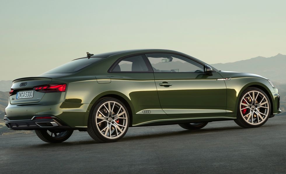 StriveME - اودي A5 2024 للسيدة التي تريد دمج الطابع الرياضي مع الفخامة